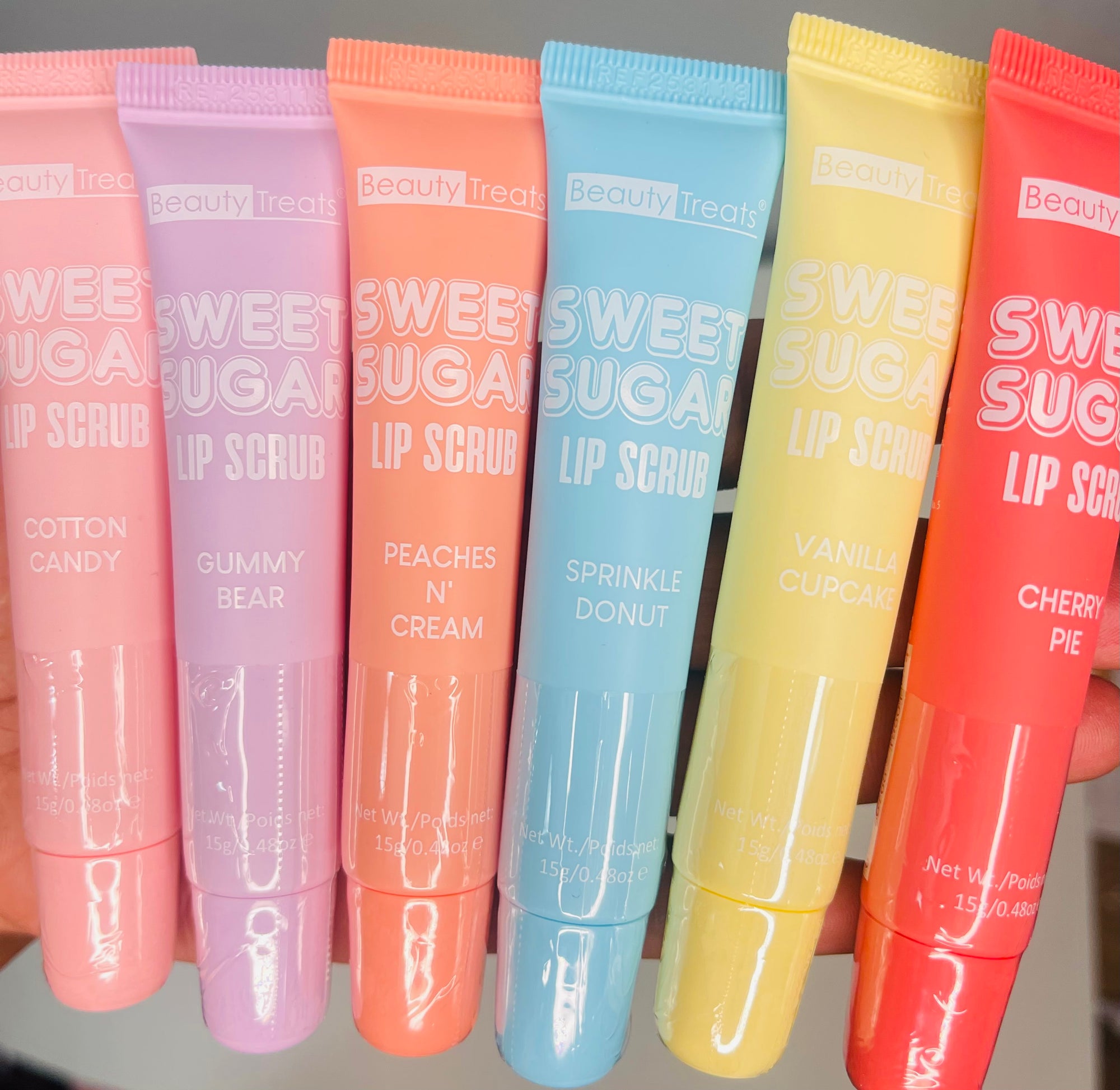 Lip gloss, scoops lip ,Women's Jewelry , Eyelashes, comestic product ...